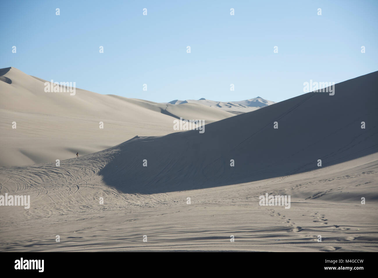 Sand dunes in Huacachina in Ica Desert, Peru Stock Photo - Alamy