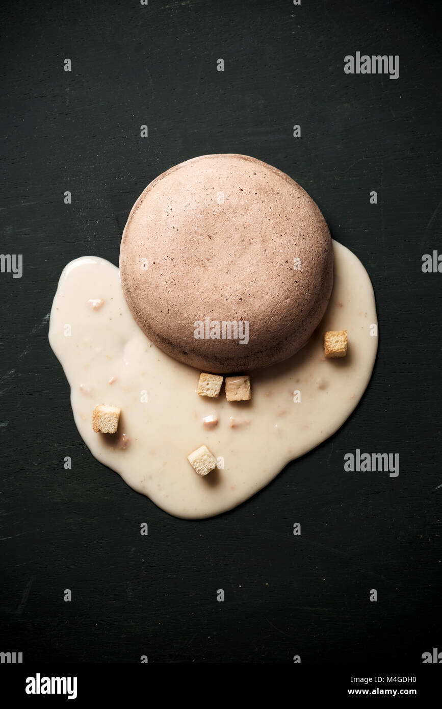 Upside down bowl hi-res stock photography and images - Alamy