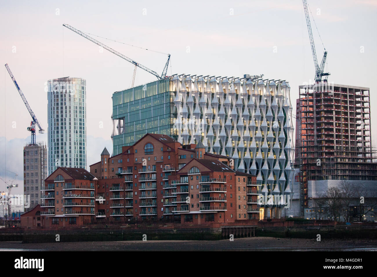 New Us Embassy High Resolution Stock Photography and Images - Alamy
