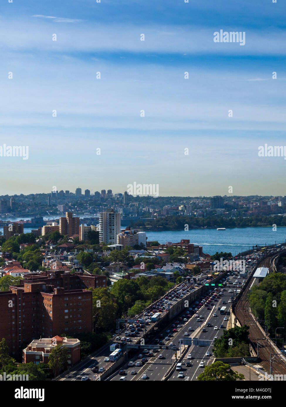Traffic building up on Cahill Expressway ahead of crossing Sydney ...
