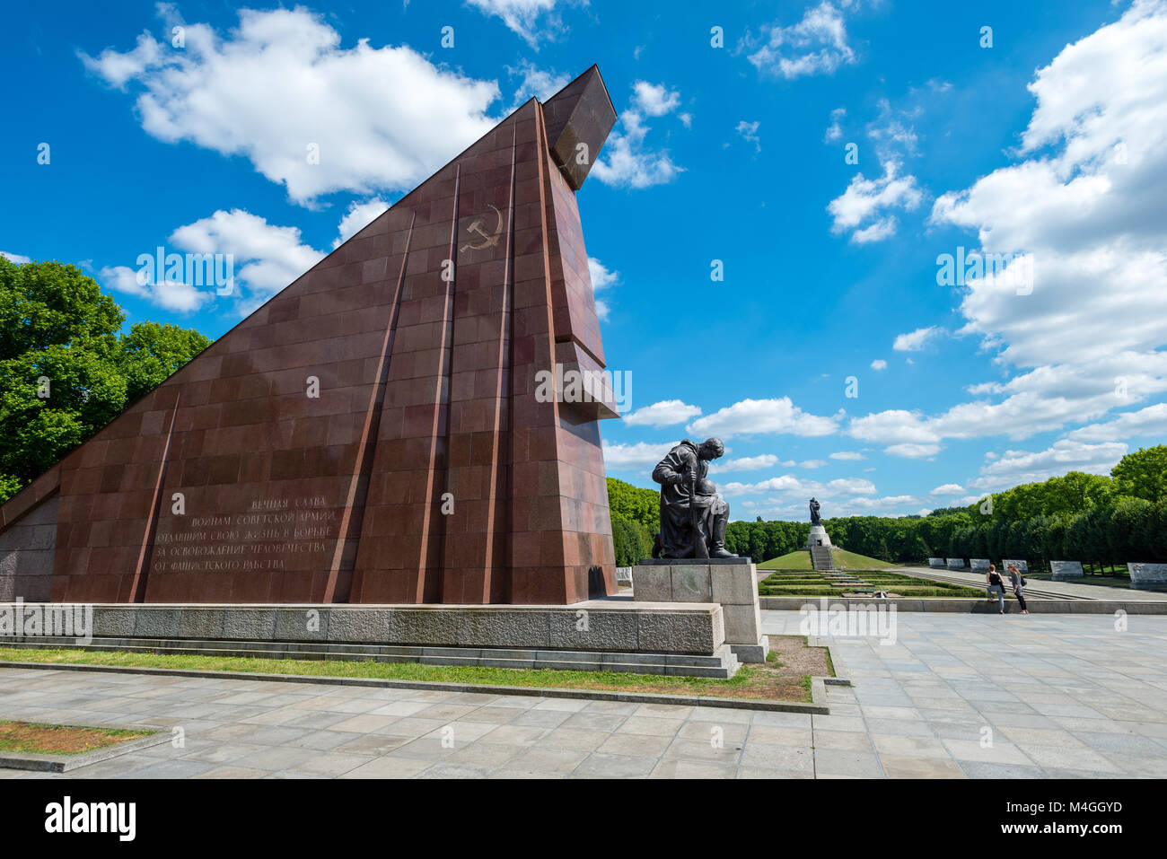 The Soviet War Memorial in Berlin's Treptower Park Stock Photo - Alamy