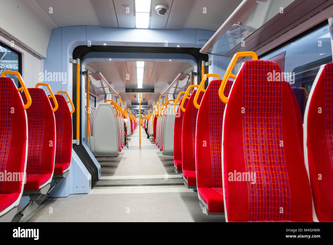 Siemens class 707 hi-res stock photography and images - Alamy