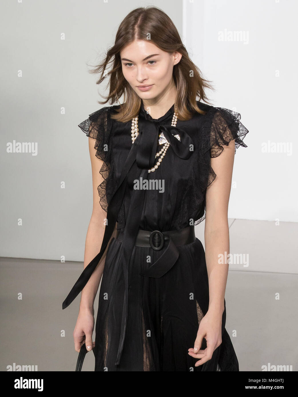 Grace elizabeth model hi-res stock photography and images - Alamy