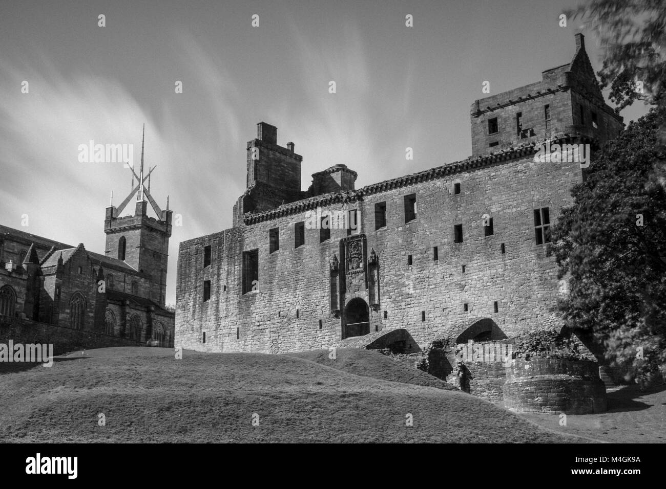 Linlithgow Palace, Scotland Stock Photo - Alamy