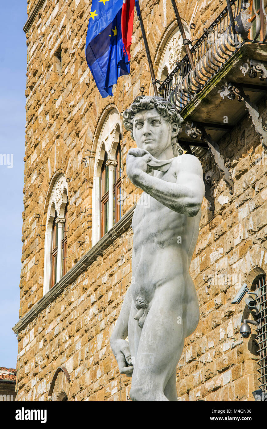 Copy of michelangelos david sculpture hi-res stock photography and ...
