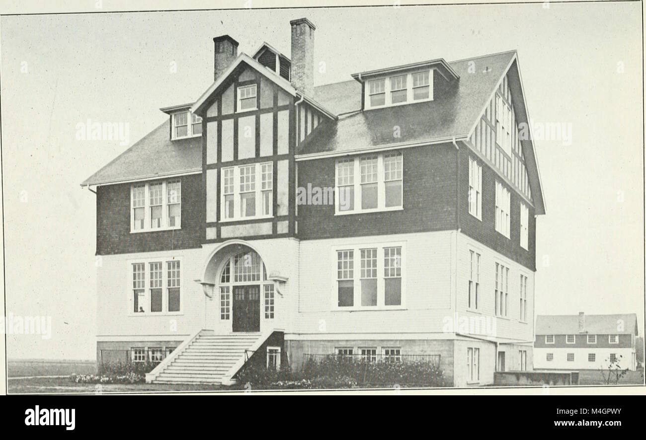 The 1913 Annual Report presents updates on government actions, policy ...