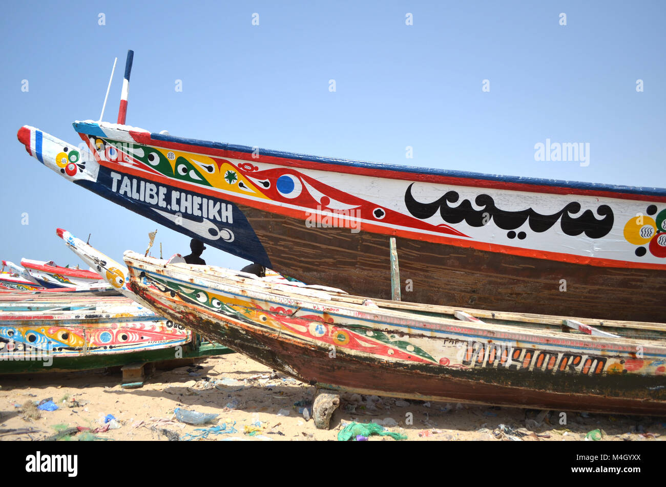 Pirogue Boats Senegal Stock Photos & Pirogue Boats Senegal Stock Images ...