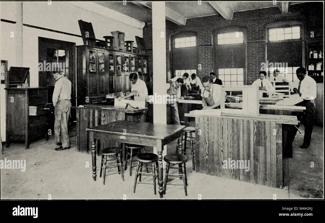 Cheyney institute hi-res stock photography and images - Alamy