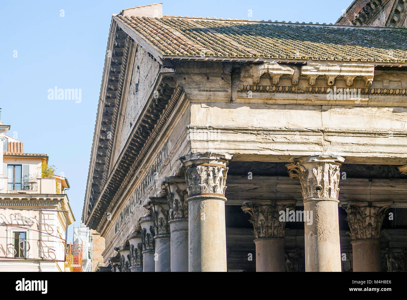 Marble pediment hi-res stock photography and images - Alamy