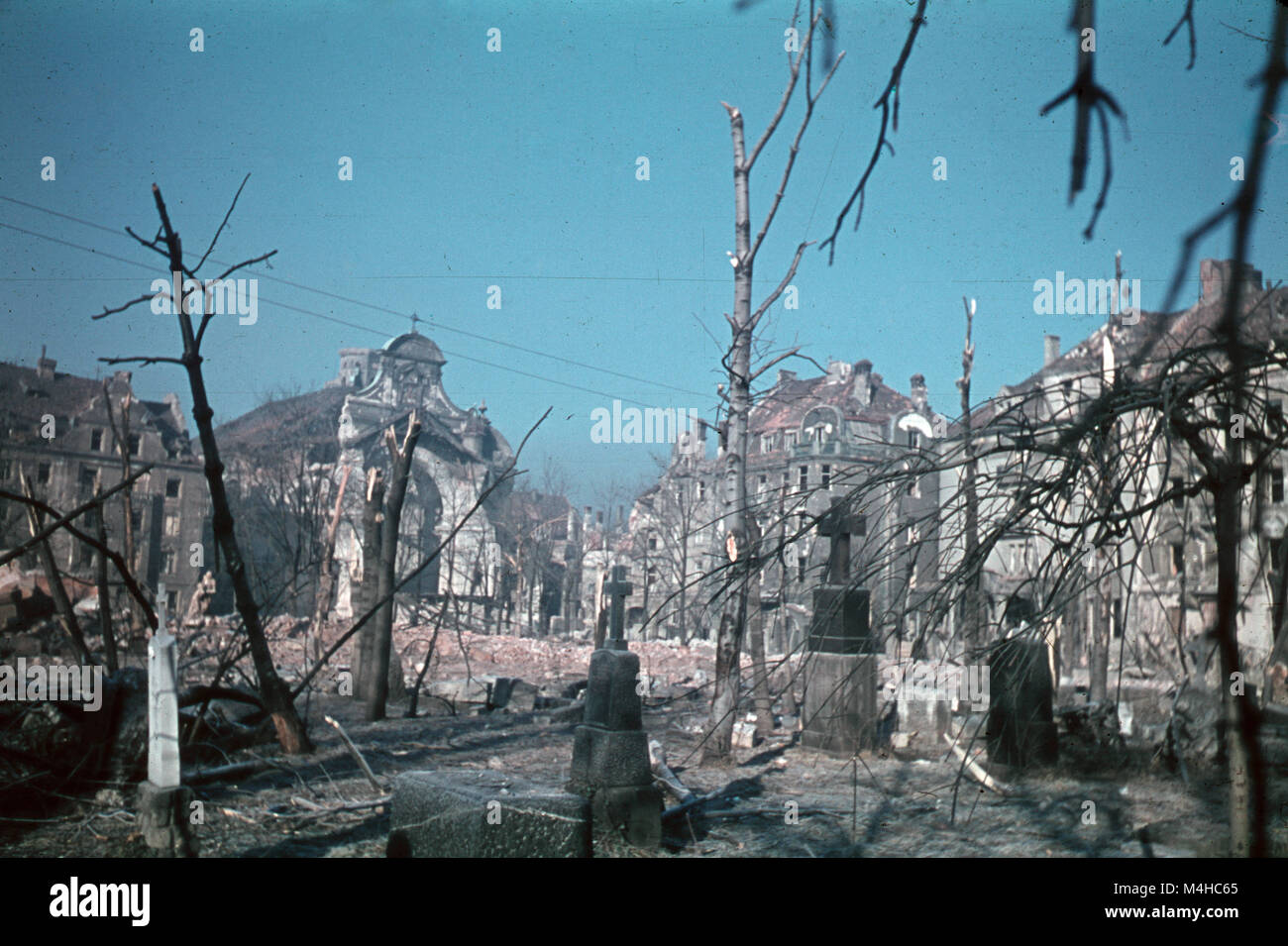 Destroyed munich in world war hi-res stock photography and images - Alamy