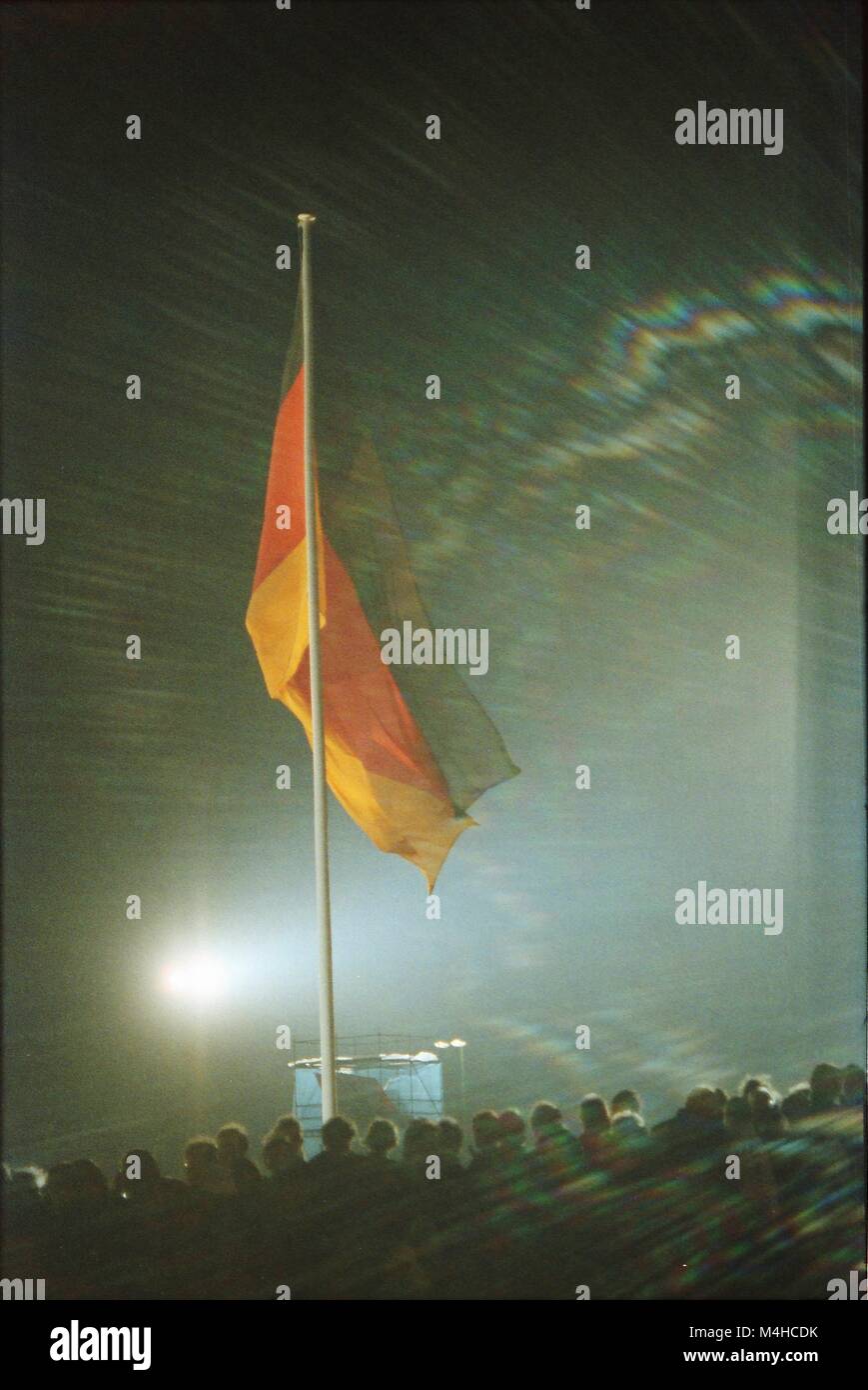 1990 berlin reichstag hi-res stock photography and images - Alamy