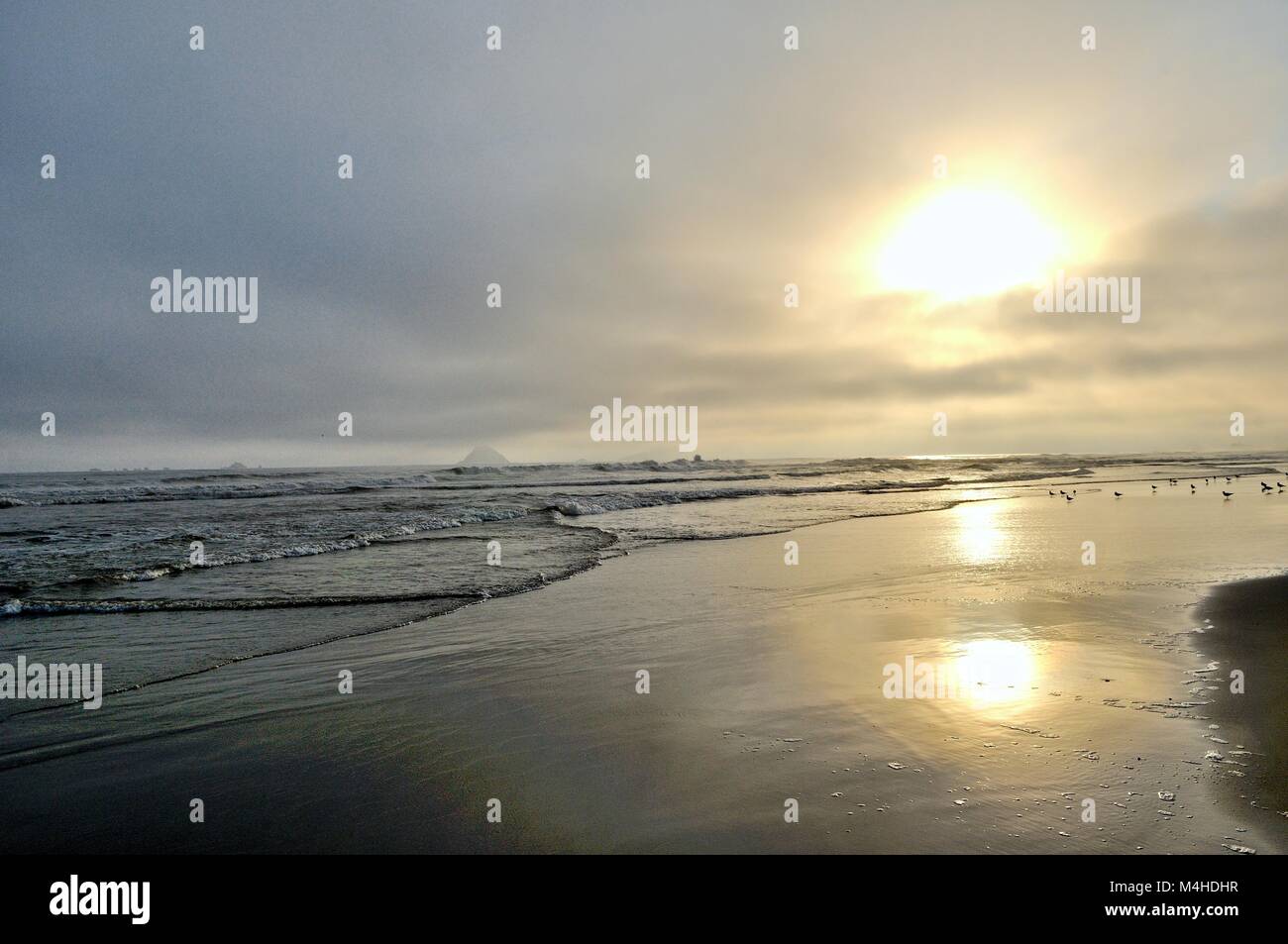 Cloudy day in lima peru hi-res stock photography and images - Alamy