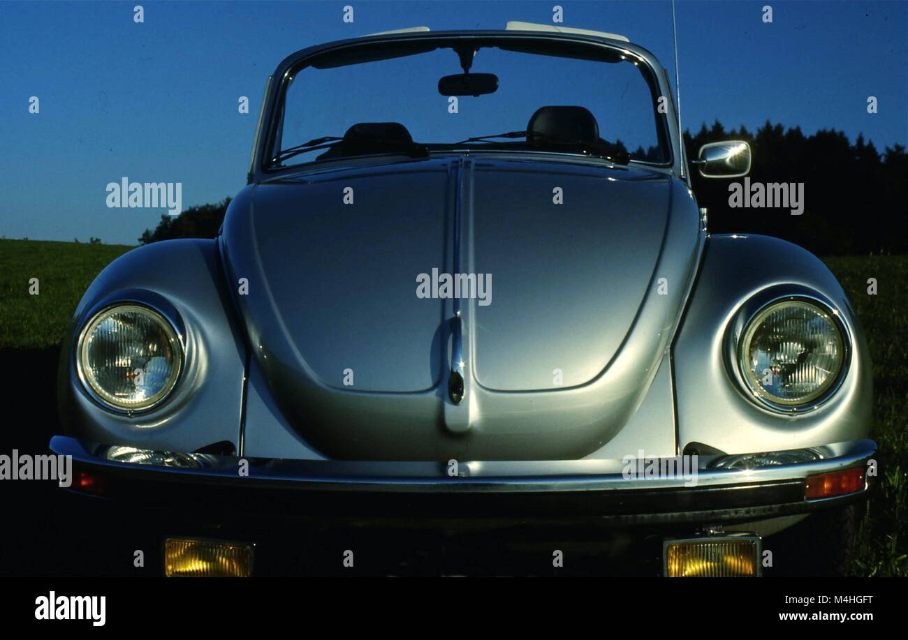 Vw beetle convertible hi-res stock photography and images - Alamy