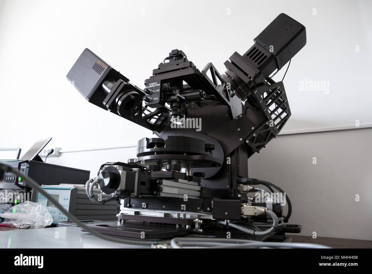 Ellipsometer tool in a laboratory Stock Photo - Alamy