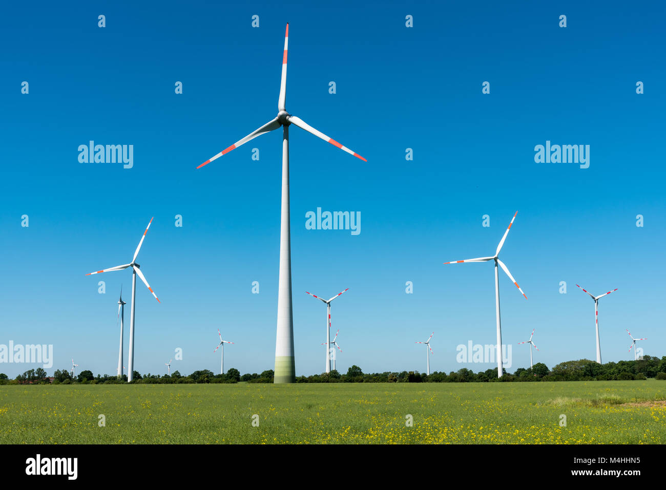 Generators hi-res stock photography and images - Alamy