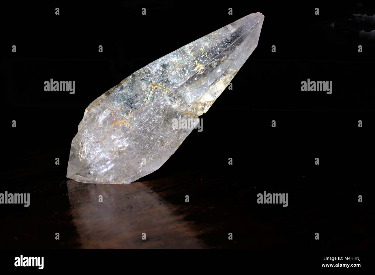 Quartz crystal close-up Stock Photo - Alamy