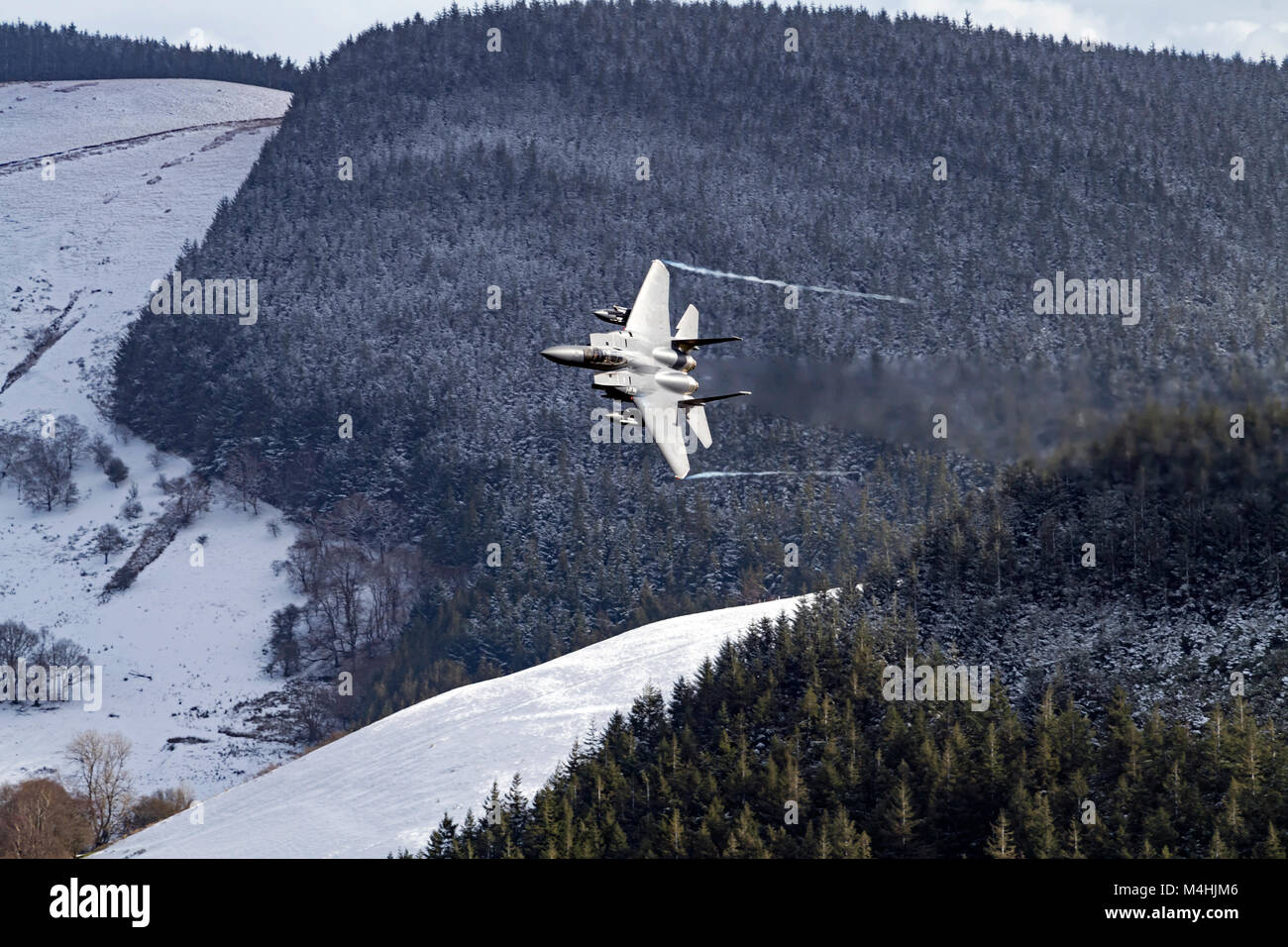 F-15E Strike Eagle, Low Level flying training in a snow covered LFA7 in ...