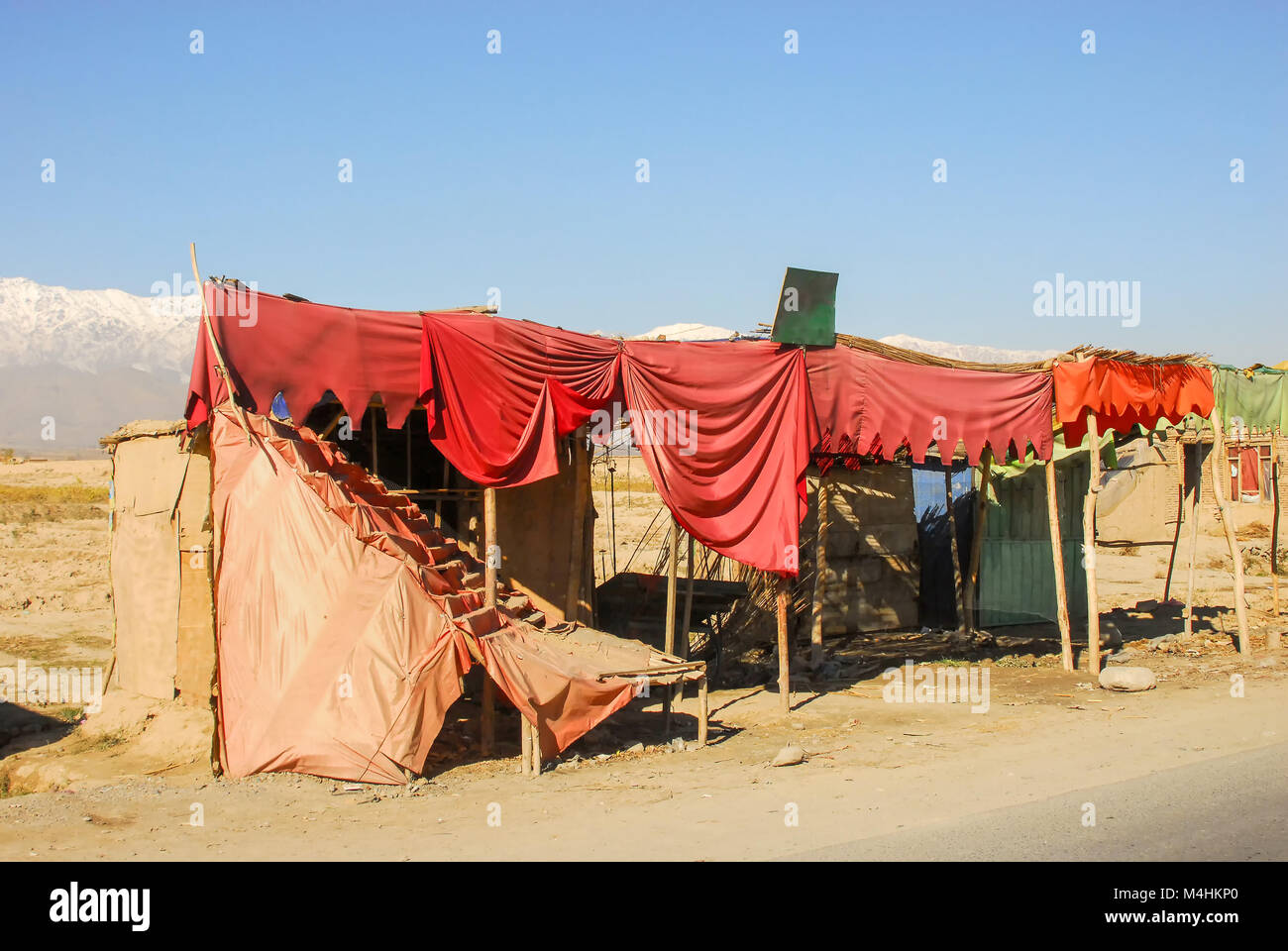 Shop in afghanistan hi-res stock photography and images - Alamy
