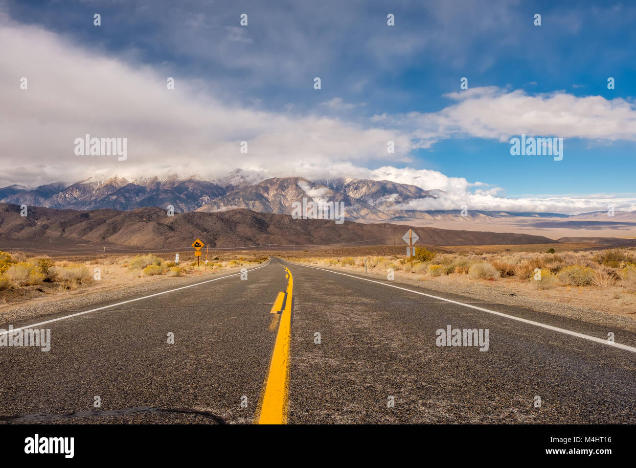 Open highway in California Stock Photo - Alamy