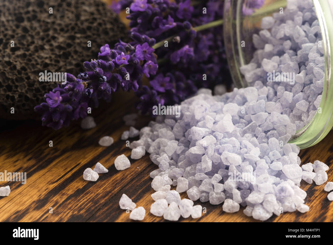 lavender bath salt and some fresh lavender Stock Photo - Alamy