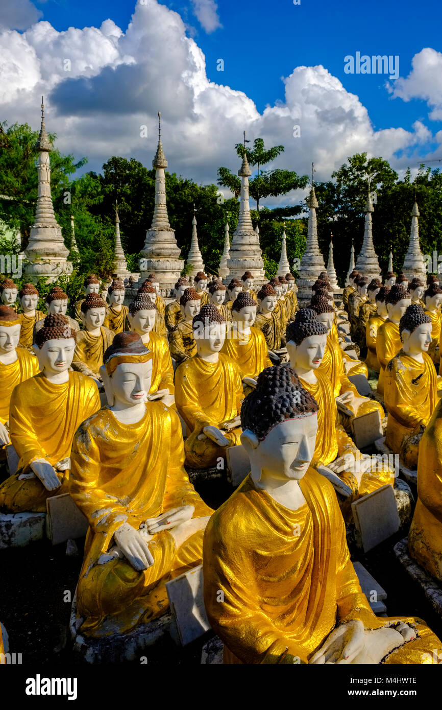 Thousands of small Buddha statues are located below Laykyun Sekkya ...