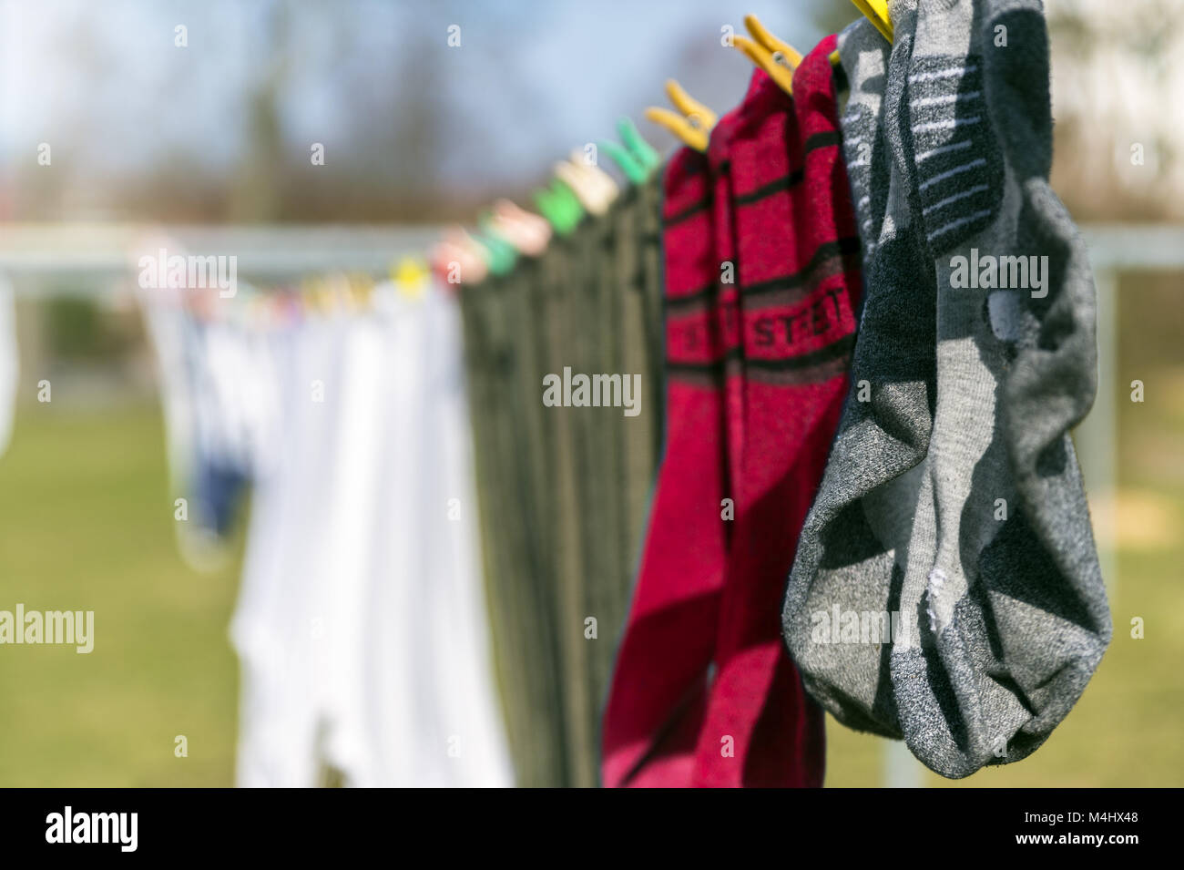 Laundry hanging on a line hi-res stock photography and images - Alamy