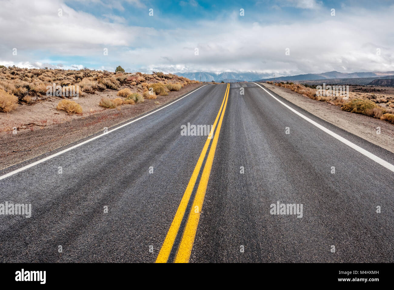 Open highway in California Stock Photo - Alamy