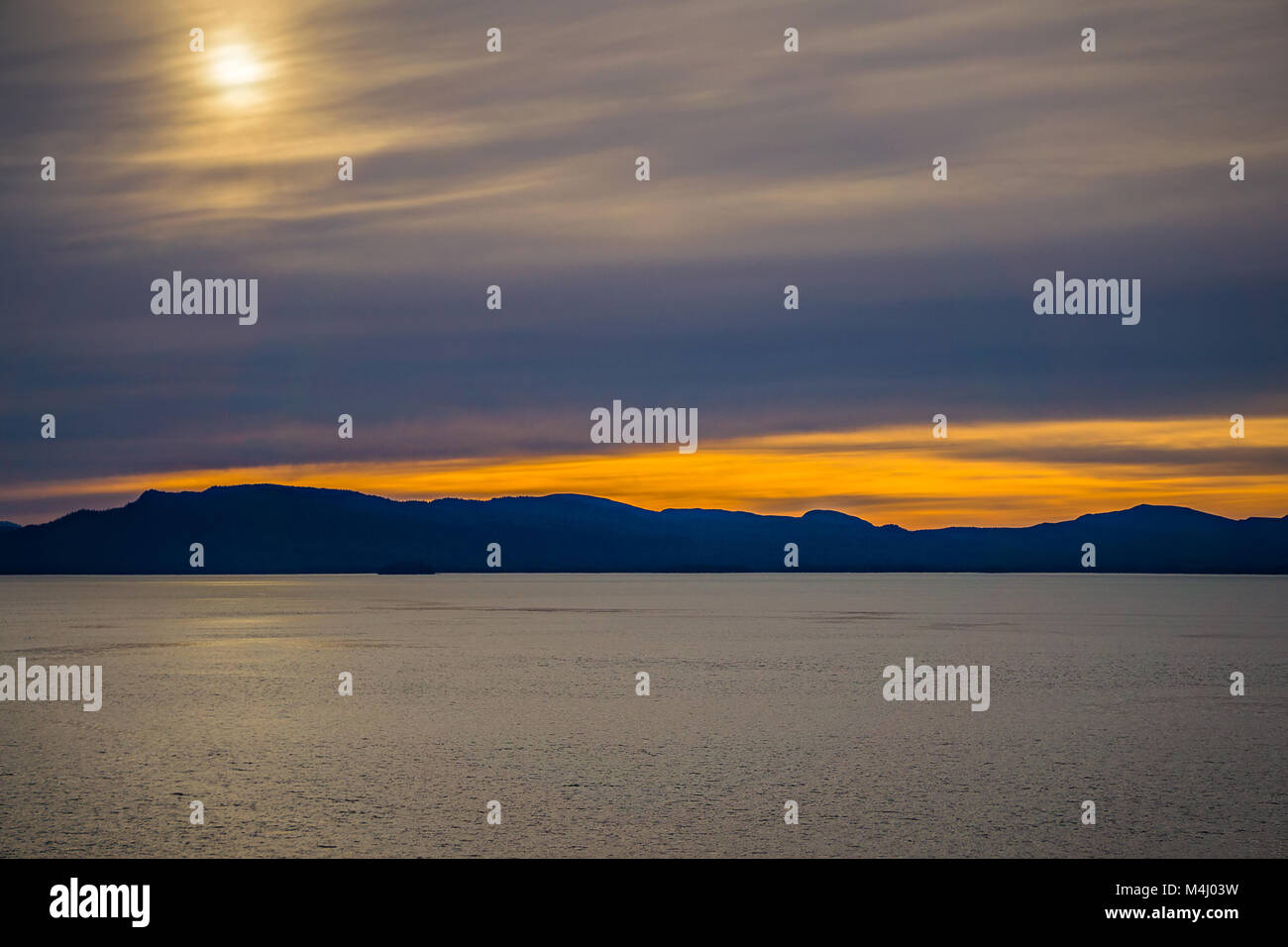 Alaska sunset sunrise glacier hi-res stock photography and images - Alamy