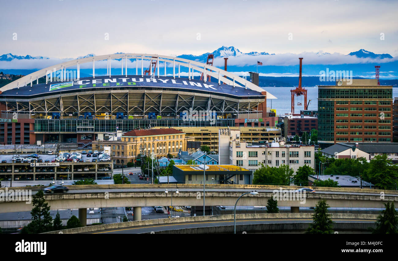 seattle washington city skyline early morning Stock Photo - Alamy