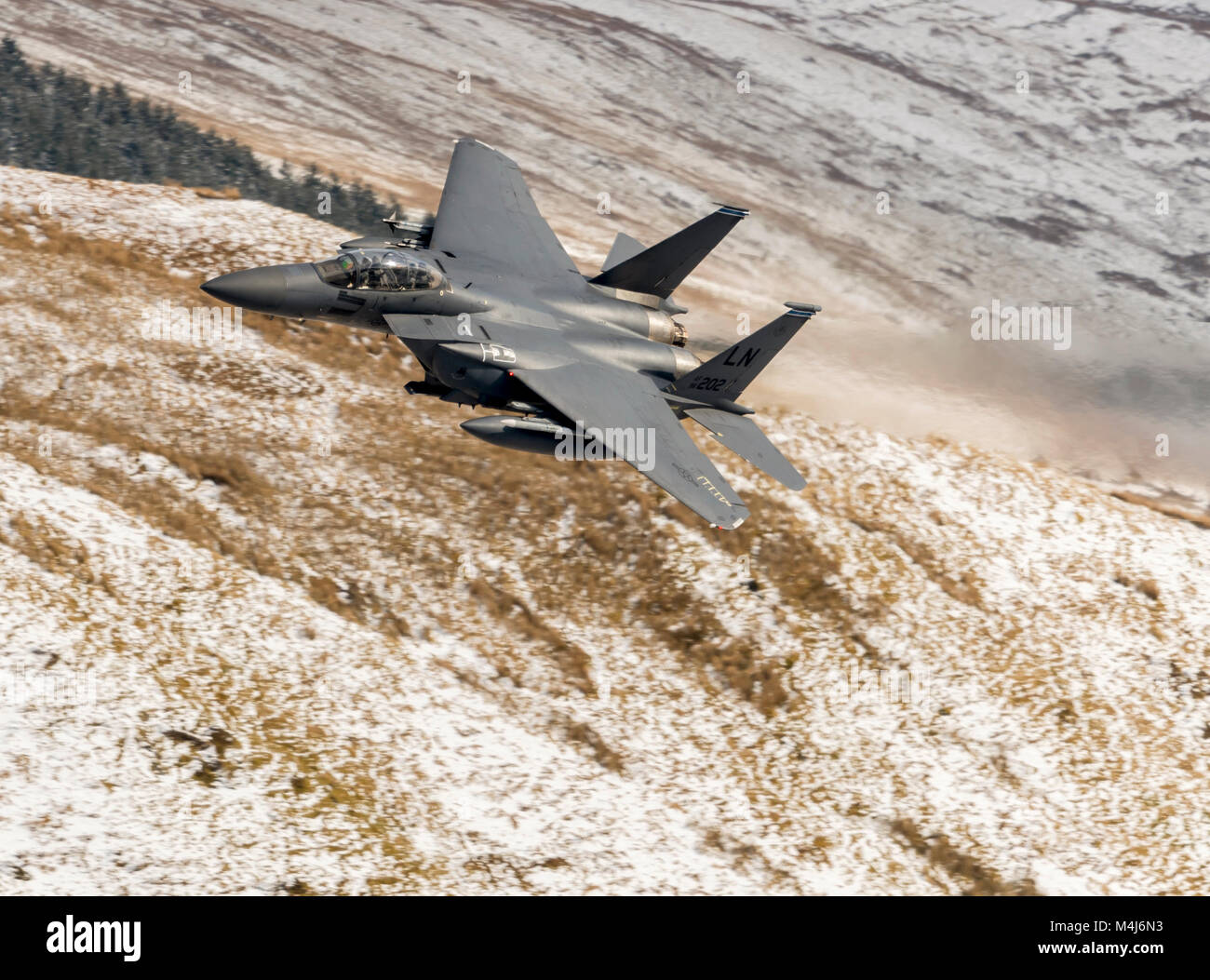 Usaf f 15 mach loop hi-res stock photography and images - Alamy