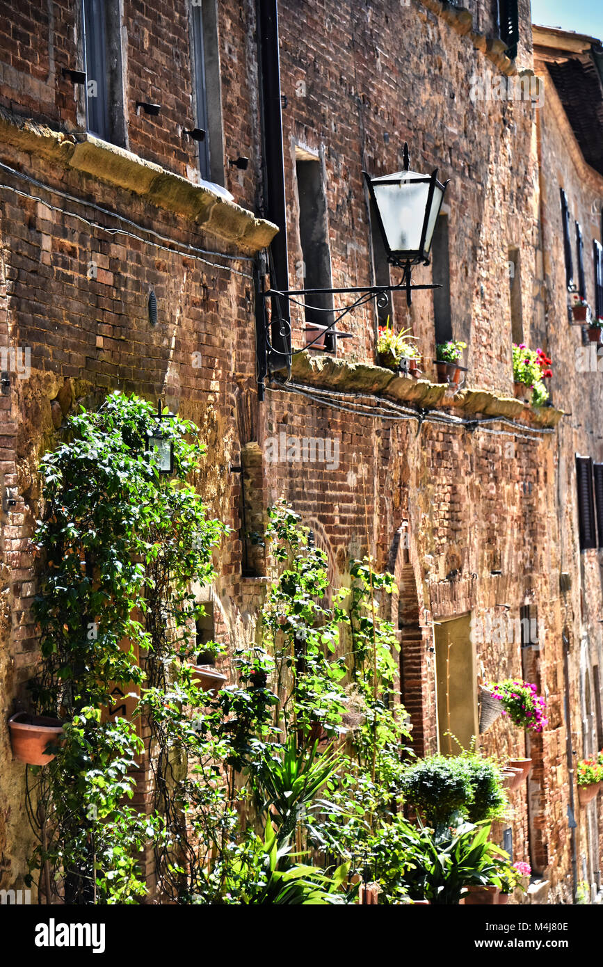 Street of historic center of Pienza in Tuscany Stock Photo - Alamy