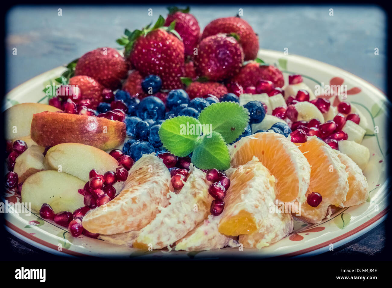 Mixed fruits platter Stock Photo - Alamy