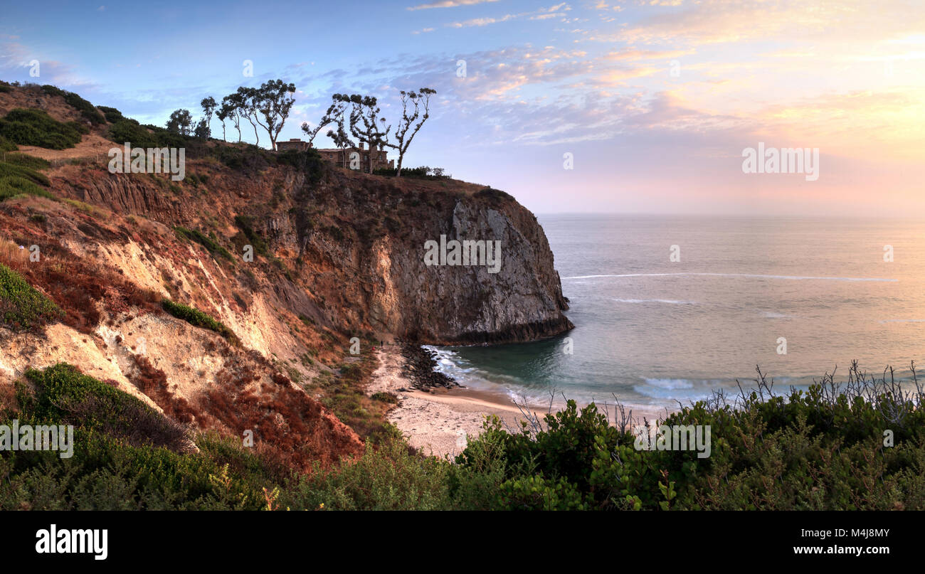 Crystal cove beach hi-res stock photography and images - Alamy