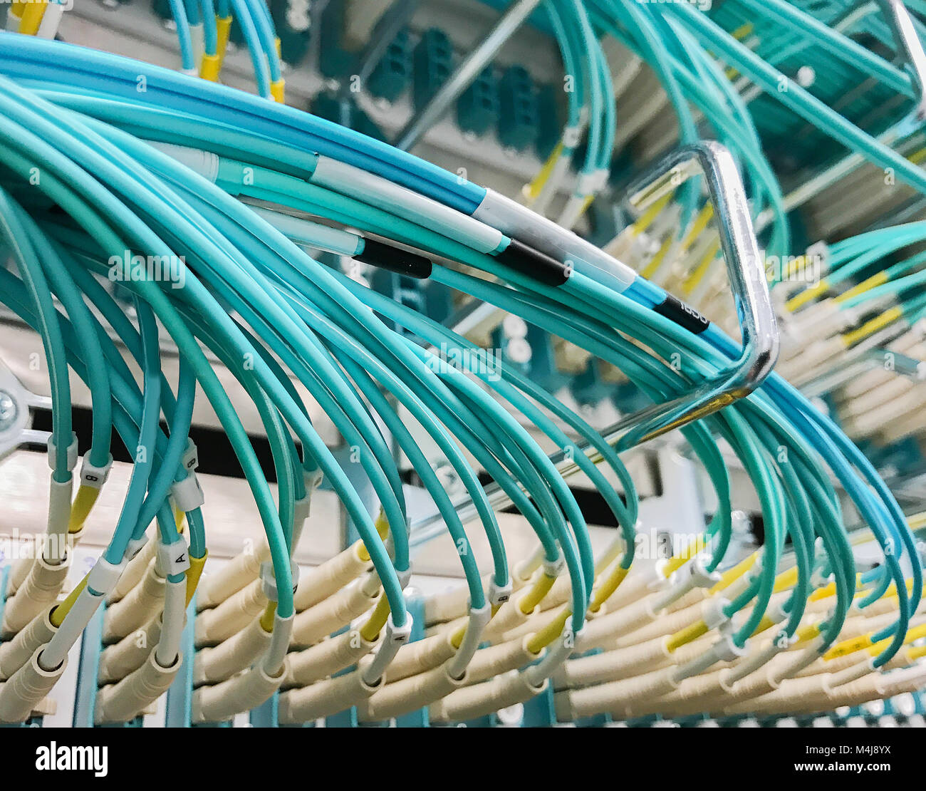 Waveguide hi-res stock photography and images - Alamy