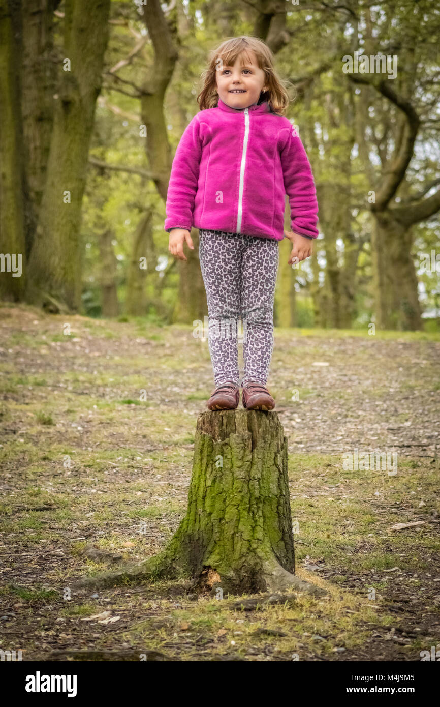 Big jump hi-res stock photography and images - Alamy