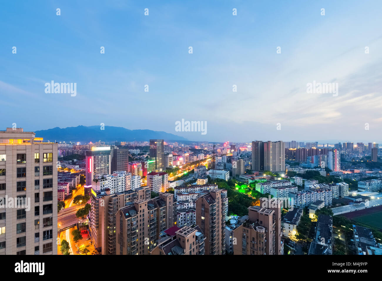 Jiujiang chinese city hi-res stock photography and images - Alamy