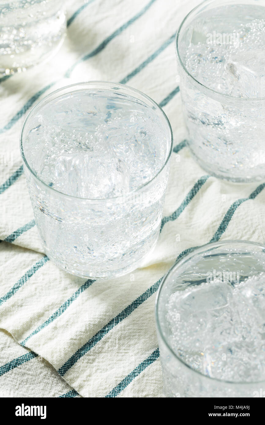 Sparkling spring water hi-res stock photography and images - Alamy