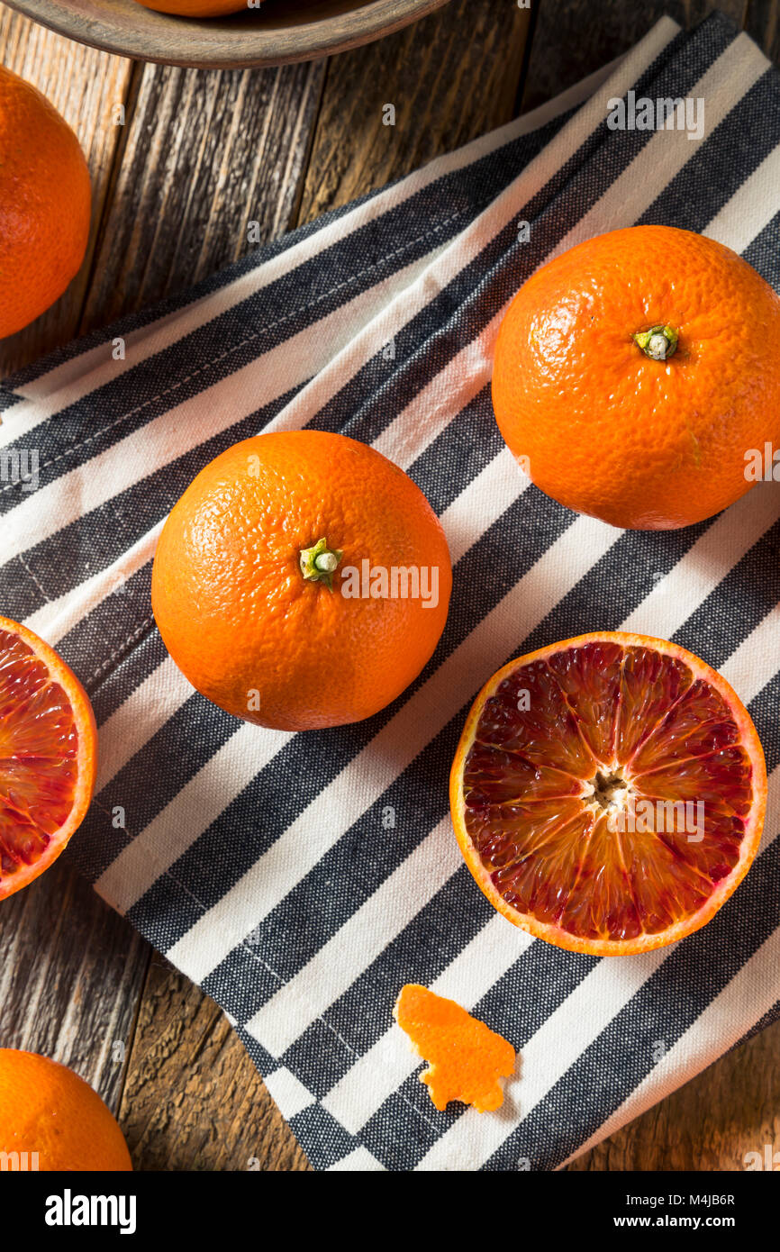 Raw Organic Ruby Tango Blood Orange Clementines Ready to Eat Stock ...