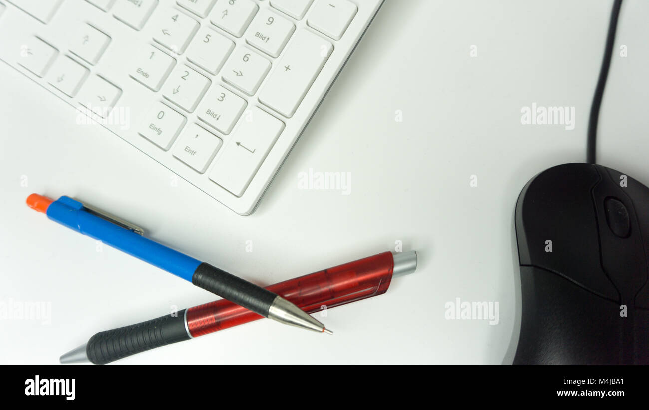 mouse keyboard and pens Stock Photo - Alamy