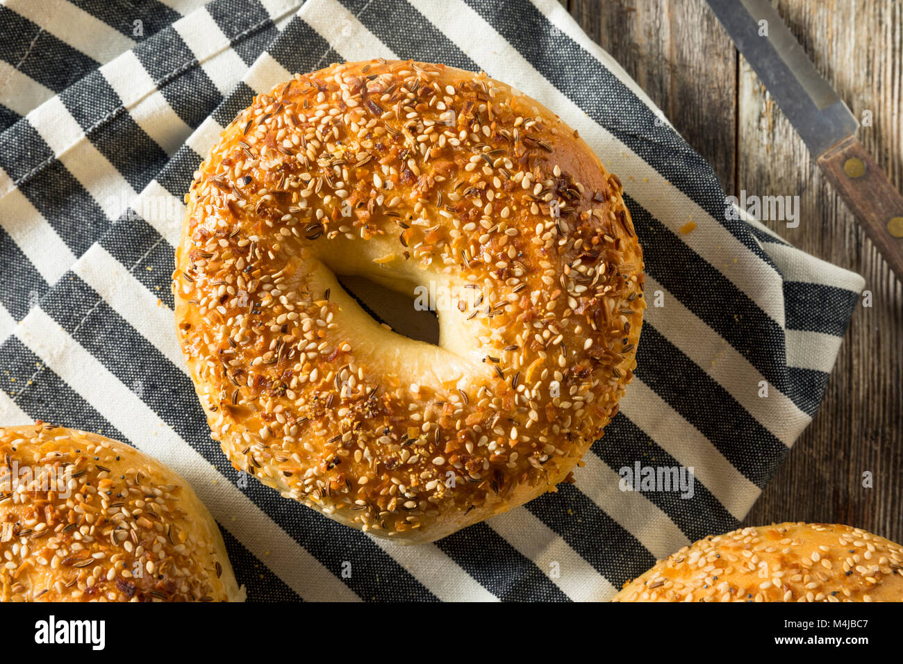 Round Warm Everything Bagels Ready to Eat Stock Photo - Alamy