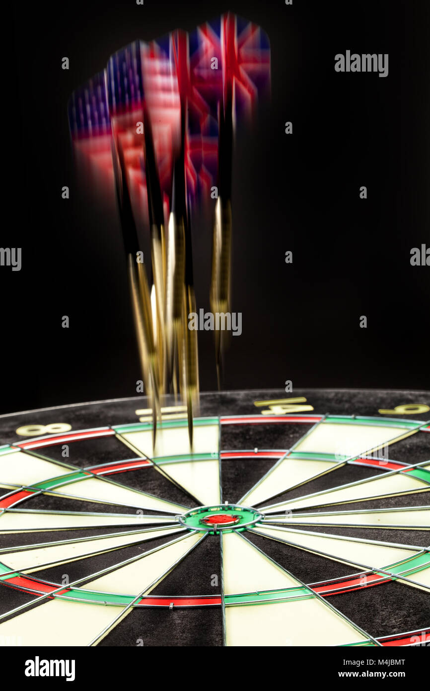 Vertical darts hi-res stock photography and images - Alamy