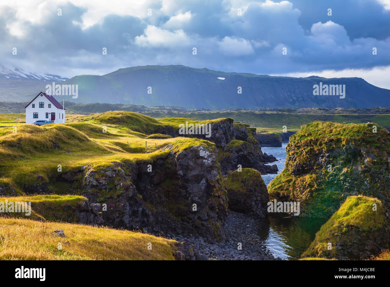 Quiet summer evening sunset sky hi-res stock photography and images - Alamy