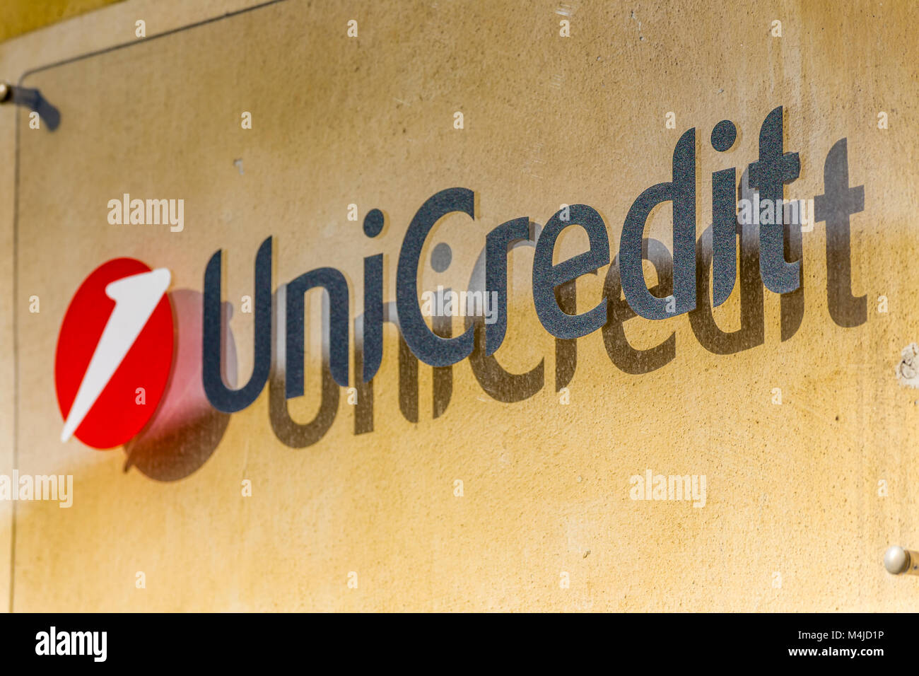Unicredit group logo hi-res stock photography and images - Alamy