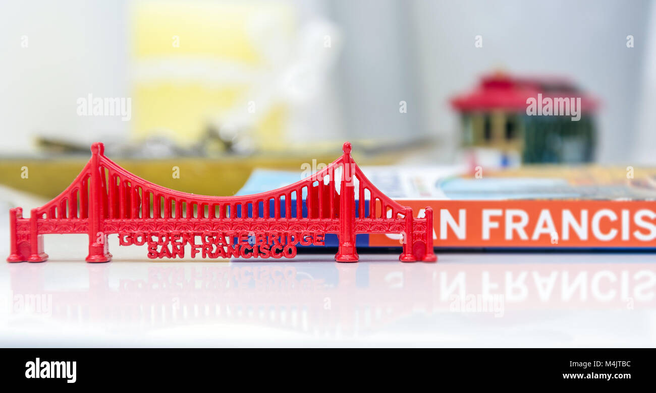 Golden gate bridge toy hi-res stock photography and images - Alamy