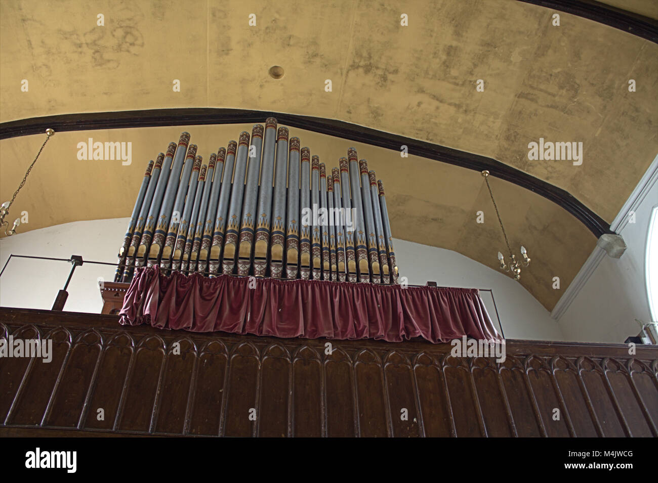 Small organ hi-res stock photography and images - Alamy