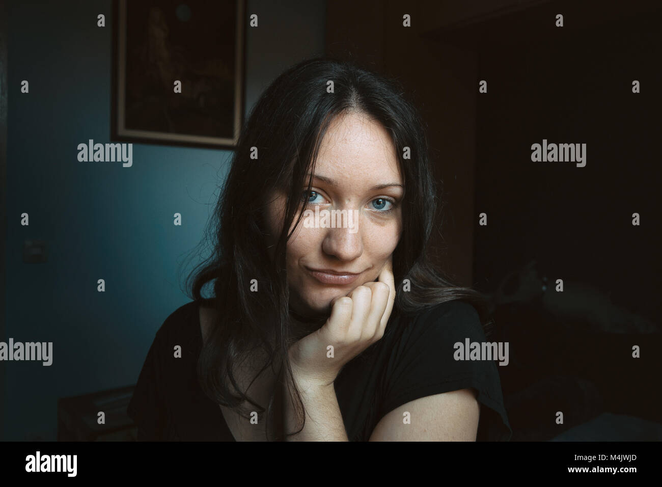 Dark blue shy hi-res stock photography and images - Alamy