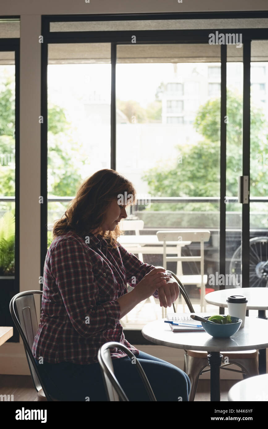 Creative smartwatch hi-res stock photography and images - Alamy