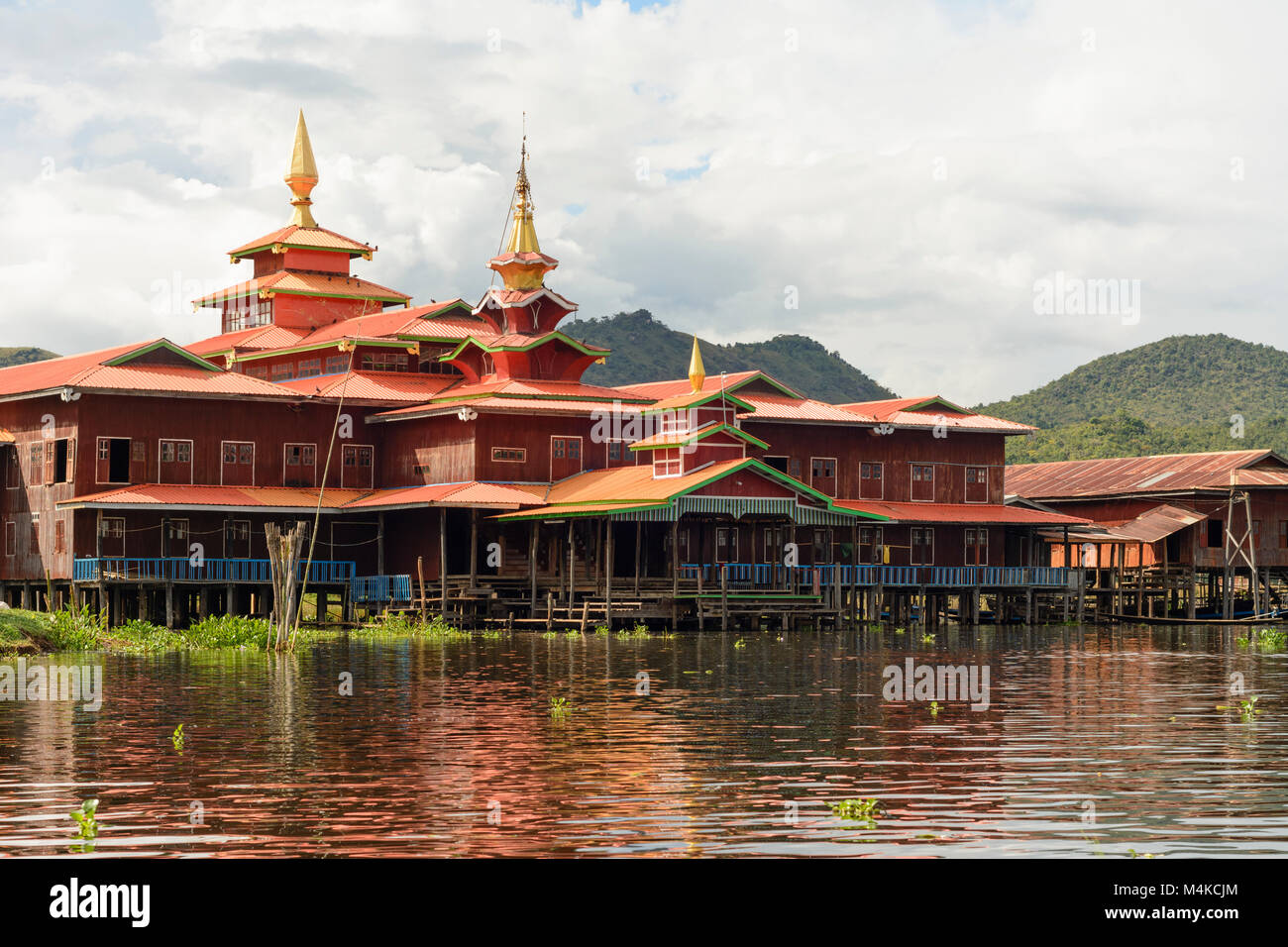 Thaung hi-res stock photography and images - Alamy