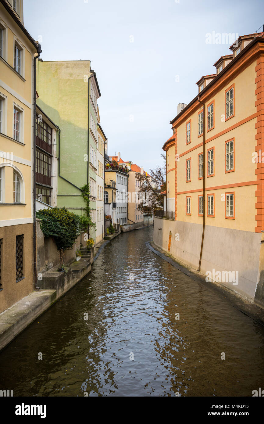 Old colorful buildings and water canal on the Kampa Island in Prague ...