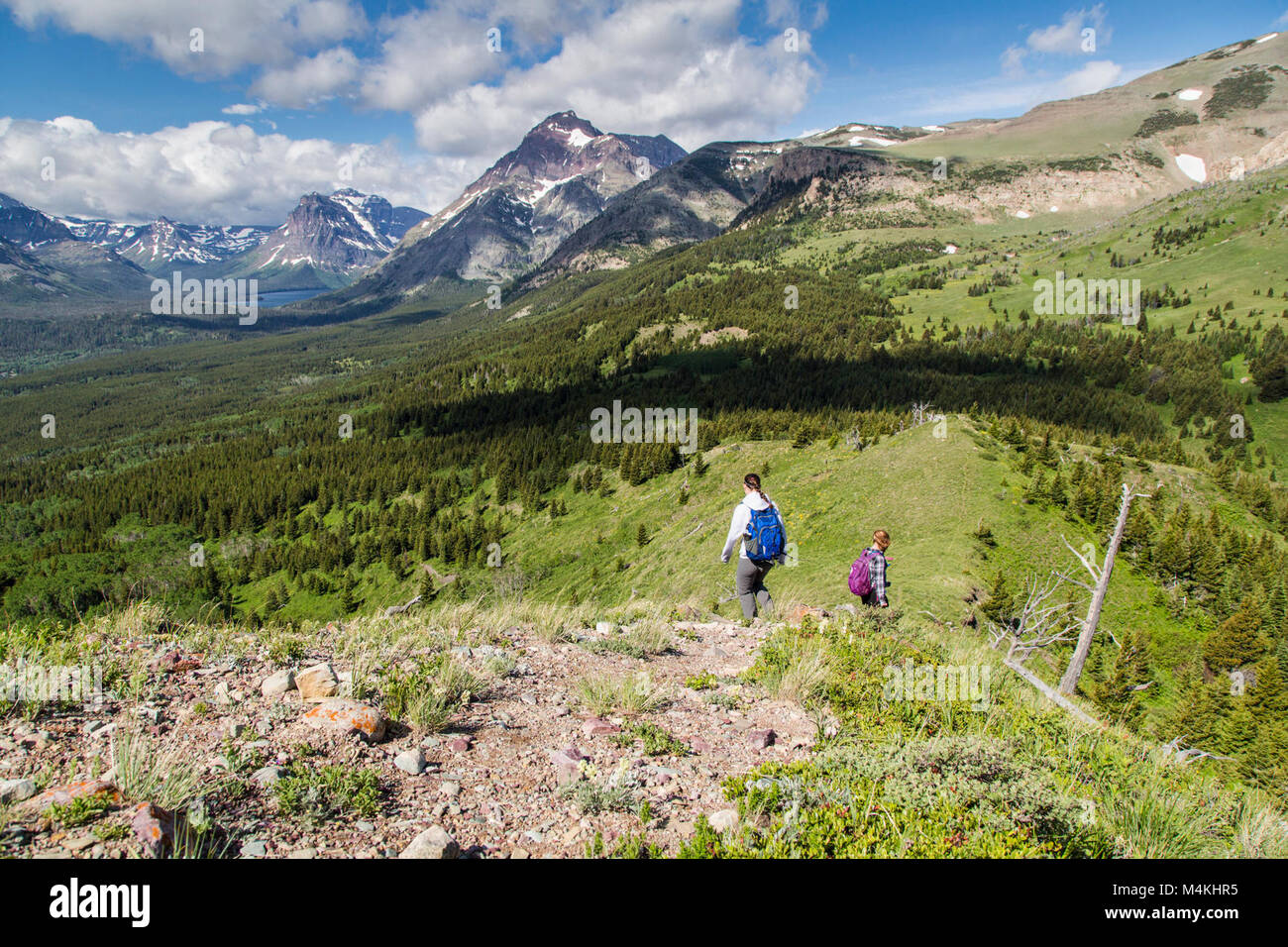 Two medicine valley hi-res stock photography and images - Alamy